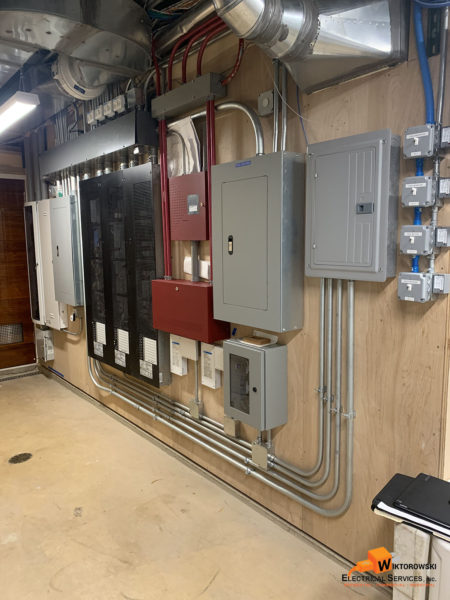 Licenced electricians- commercial & industrial electrical panel ...